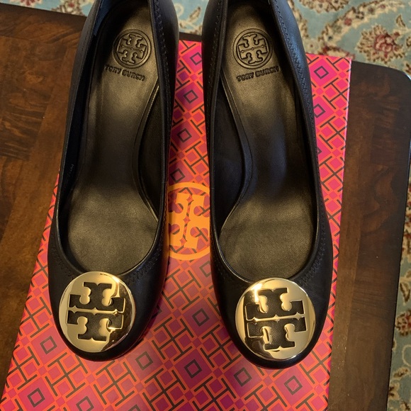 Tory Burch | Shoes | Tory Burch Shoe | Poshmark